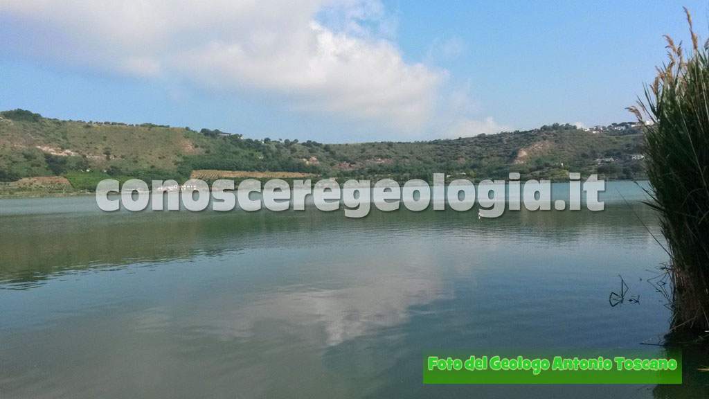 Averno, un cratere diventato lago - Conoscere Geologia
