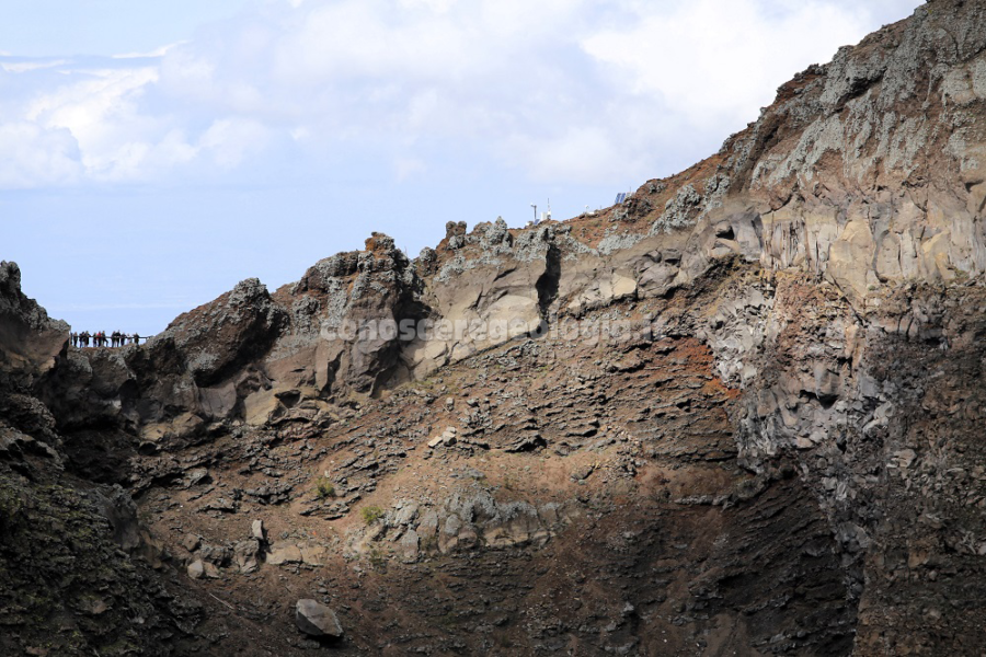Le fumarole del Vesuvio, cosa sono e cosa indicano - FOTOGALLERY ...