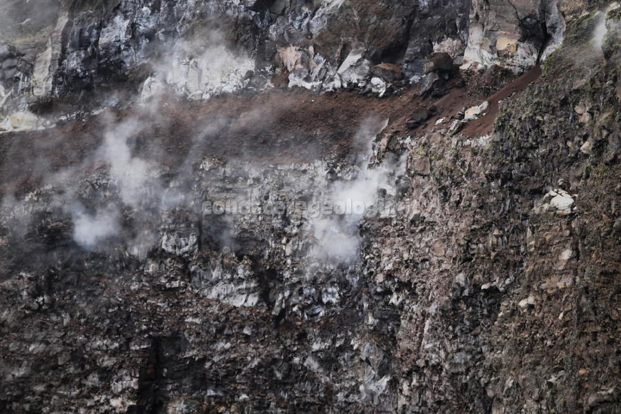 Le fumarole del Vesuvio, cosa sono e cosa indicano - FOTOGALLERY ...